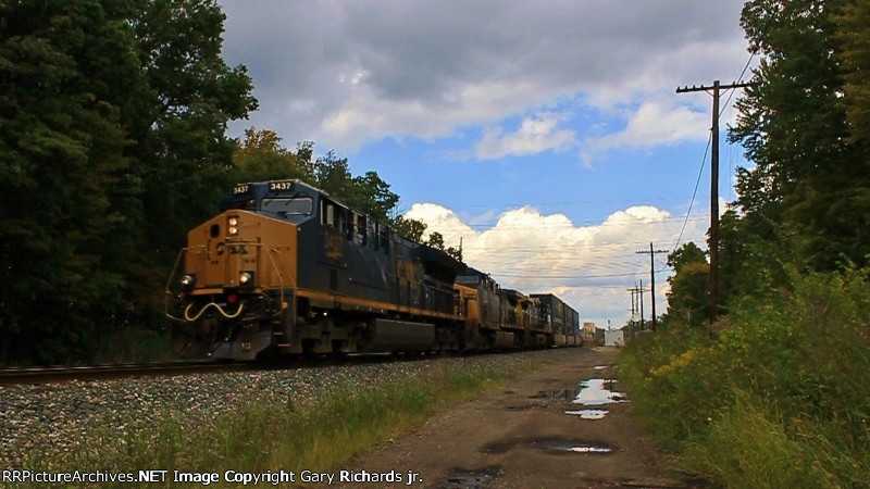 CSX 3437, 123, & 478